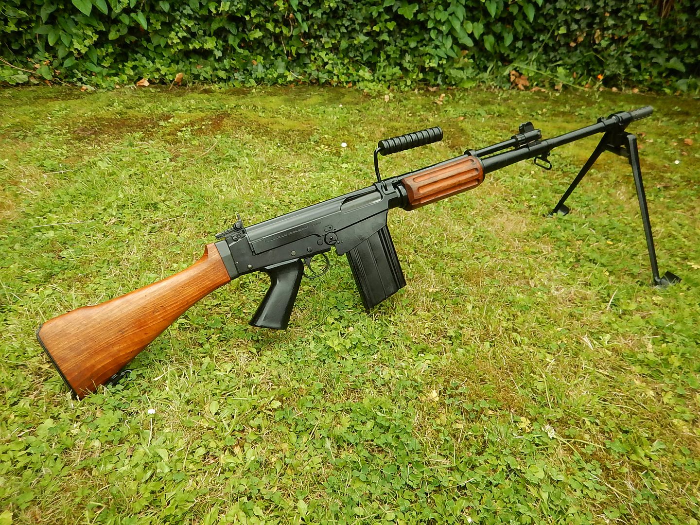 Technical pictures (+details) Dutch FAL O Heavy Barrel VARIANT 3 - The FAL Files